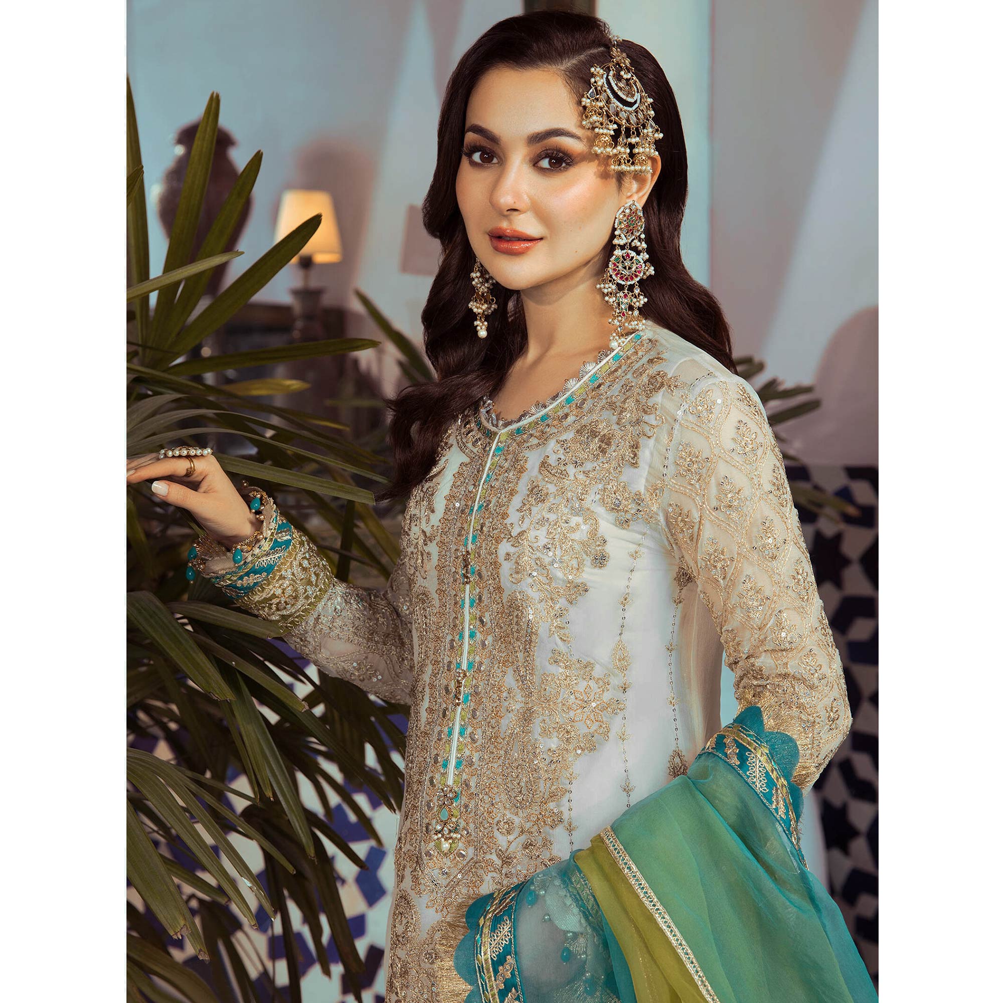 White Floral Embroidered Georgette Pakistani Suit